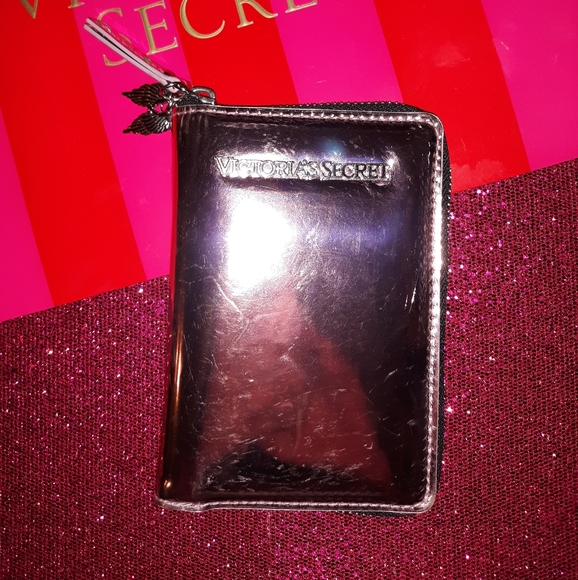 Victoria's Secret | Makeup | Vintage Vs Pursetote Makeup 5 Piece Brush ...